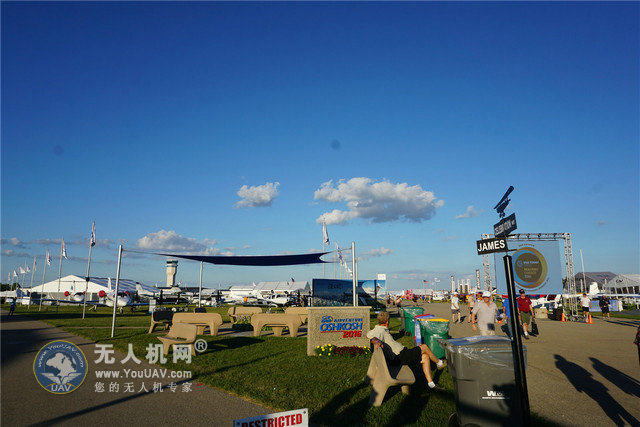 EAA航空展_2016年美国EAA飞来者大会 (EAA Air Venture)_展览专题_专题_无人机网（www.youuav.com)_无人机专家--无人机专业网络平台(www ...